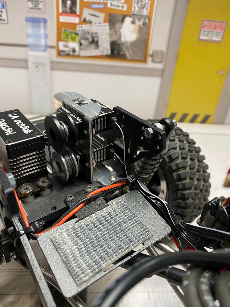 XMount Dual Micro Servo Mount – The Crawler Connection